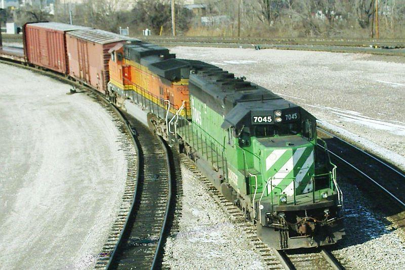 BNSF 7045